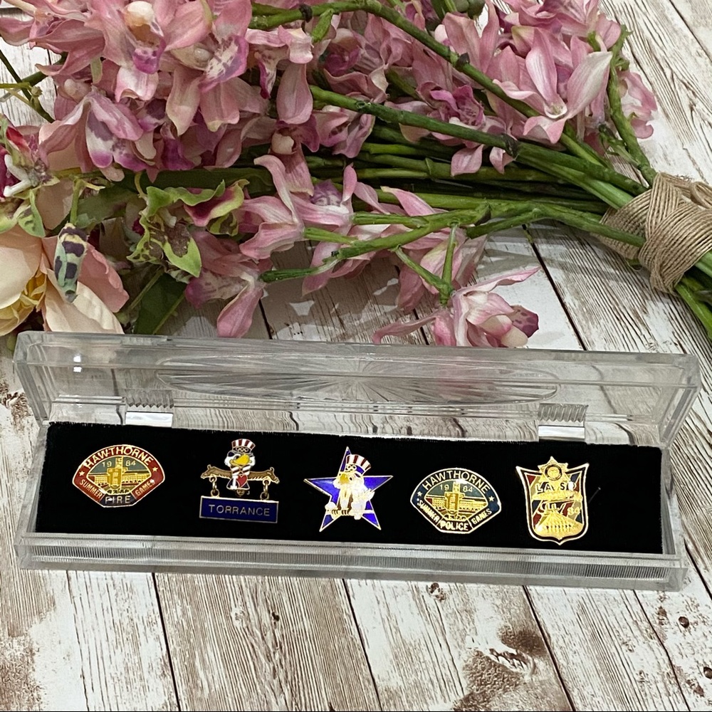 1984 Hawthorne Olympic Fire Lasd Lapel Pins - Gem